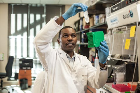 Wat doet Aidsfonds? | Aidsfonds