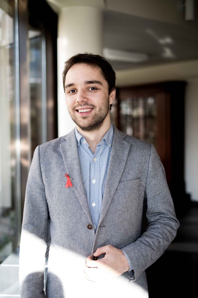 Lyle heeft hiv: “Genezing zou een wereld van verschil maken” | Aidsfonds